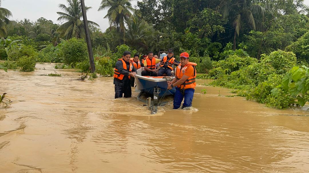 KDN Kerah PDRM dan Aset untuk Bantuan Banjir - Liputan Malaysia KDN Kerah PDRM dan Aset untuk Bantuan Banjir - Liputan Malaysia